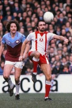 Peter Kitchen Player Profile | Football England